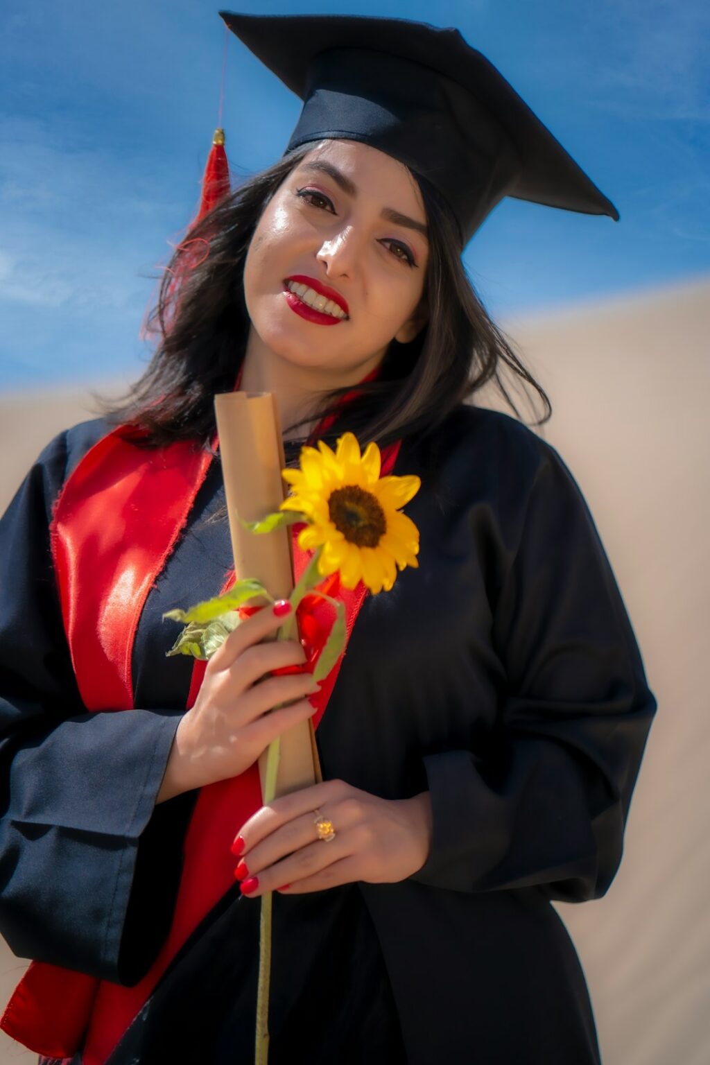 Diplomas vs. Certificates: A Detailed Comparison